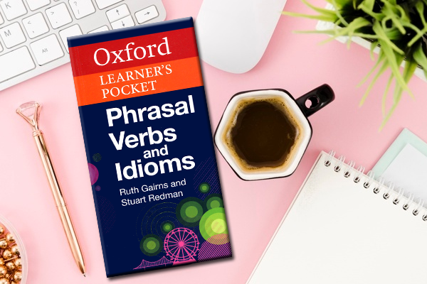 Oxford Learner's Pocket Phrasal Verbs and Idioms | Newshop.vn